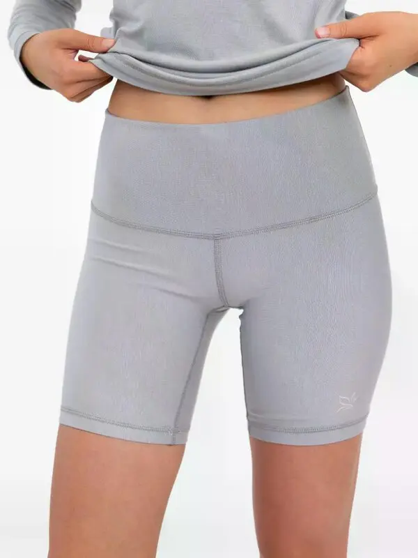 ON/OFF ESSENTIALS The Core Shorts