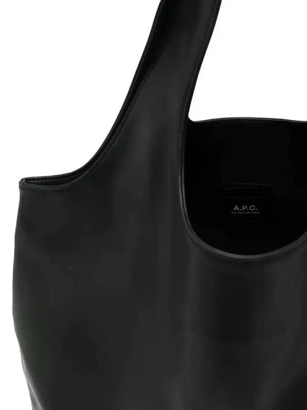 A.p.c. Logo Detail Shoulder Bag - Black
