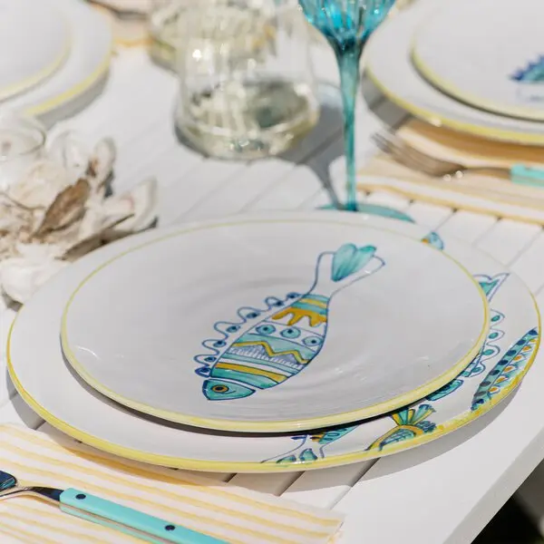 VIETRI Elba's Fish Waved Fin Salad Plate