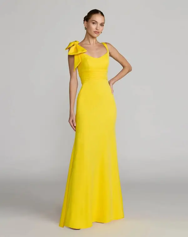 Mac Duggal Scoop Neck Trumpet Gown With Bow - Yellow