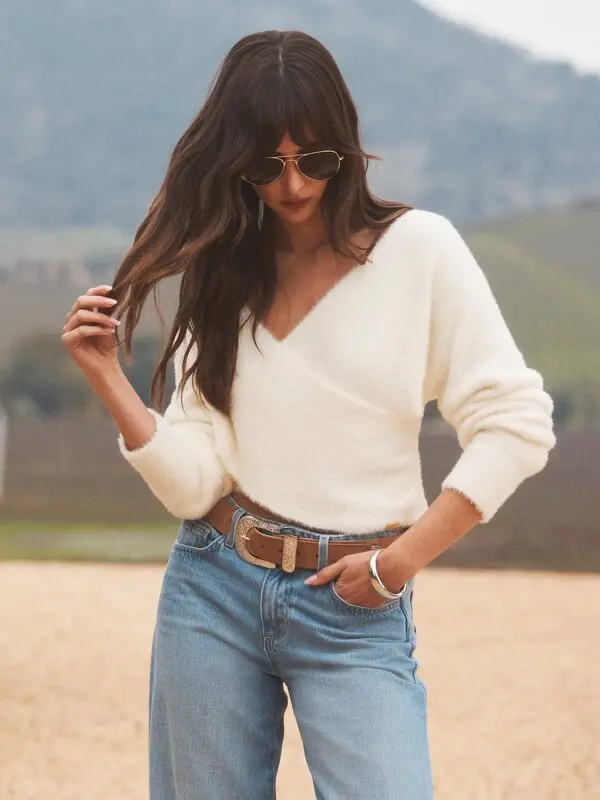 L'Agence Antonella Crossover Pullover - Ivory