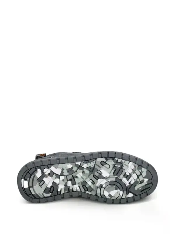 Lacoste T-clip Winter Logo Sneakers - Grey