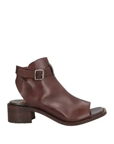 Moma Calfskin Sandals - Brown