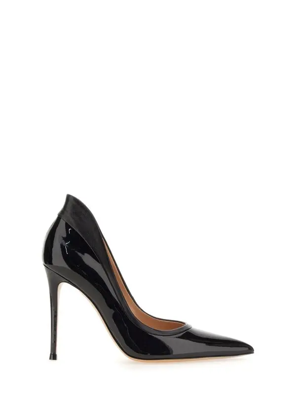 GIANVITO ROSSI Dècolleté Tuxedo Pumps
