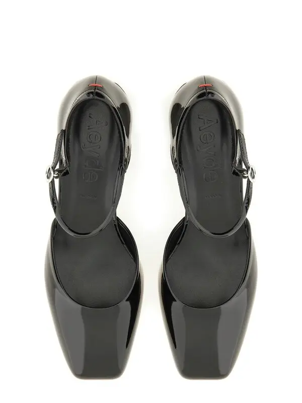AeydĒ Magda Pumps