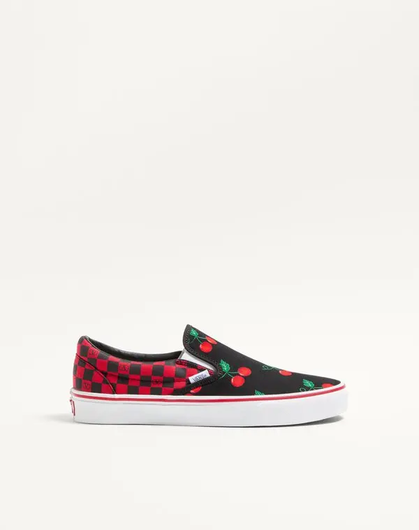 Valentino Garavani And Vans Slip-on Sneaker In Fabric With Maxi Cherryfic Print And Vlogo Checkerboard Print - Black/red