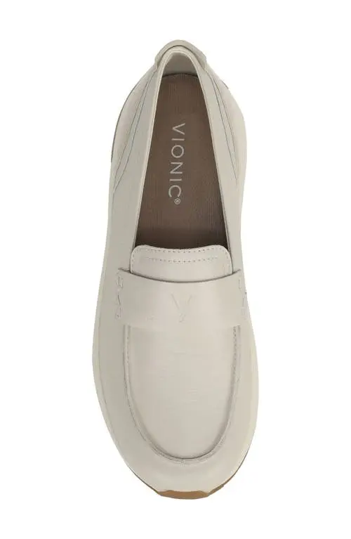 Vionic Walk Roam Loafer - Cream