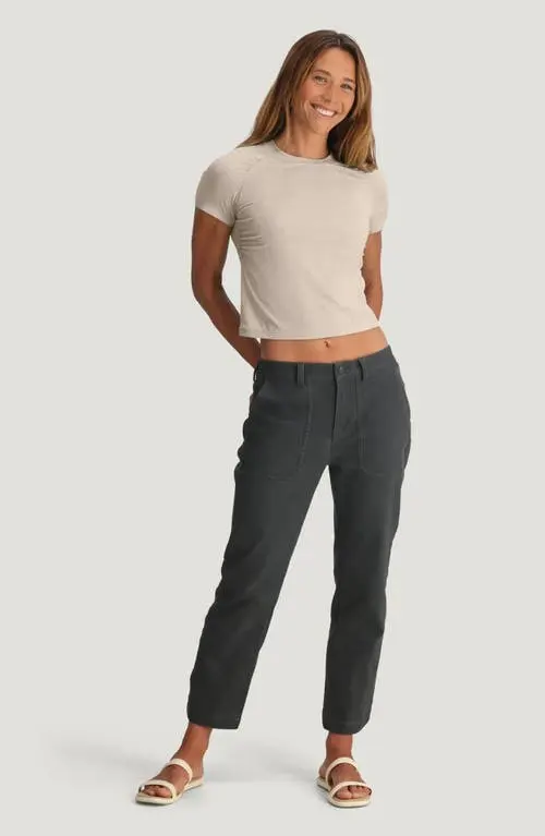 FREE FLY Elevate Lightweight Crop T-shirt - Heather Birch