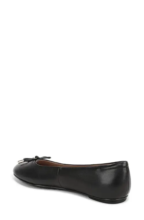 Naturalizer Ashlyn Ballet Flat