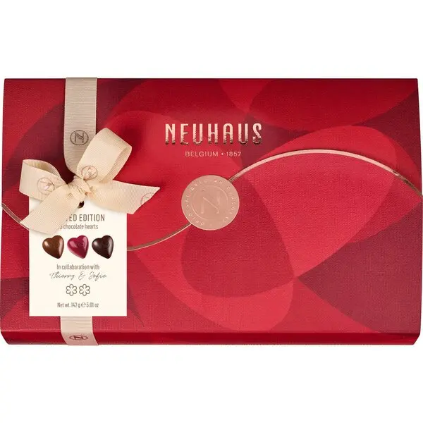 NEUHAUS Valentine Love Letter 15-piece Chocolate Heart Box - Red