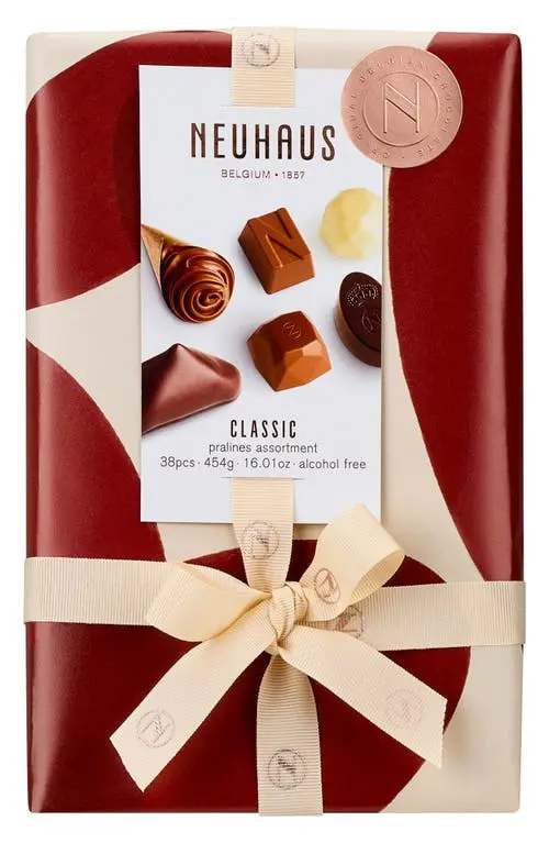 NEUHAUS Valentine Ballotin Classic 38-piece Chocolate Box - Red