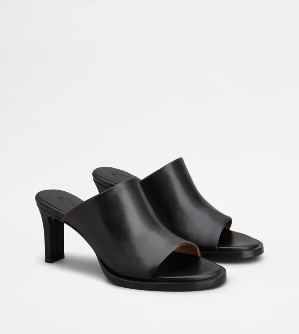 TOD'S Leather Mules