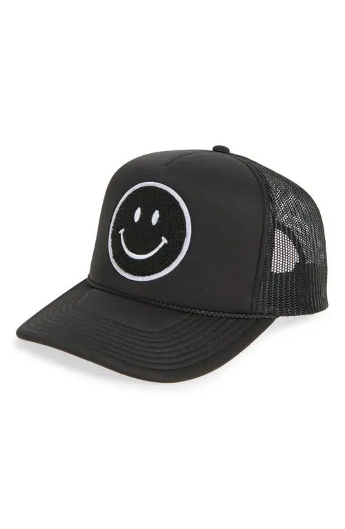 LOCAL BEACH Smiley Patch Trucker Hat - Black/black