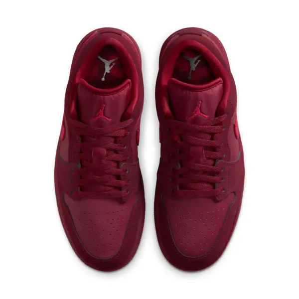 JORDAN 1 Low Se Sneakers - Red