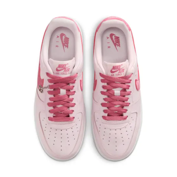 Nike Air Force 1 '07 Sneakers - Pink