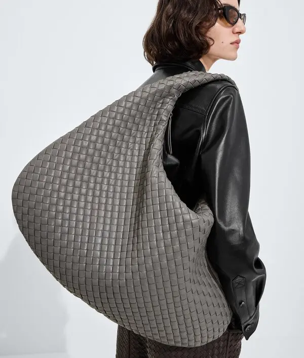 Bottega Veneta Maxi Veneta - Basalt