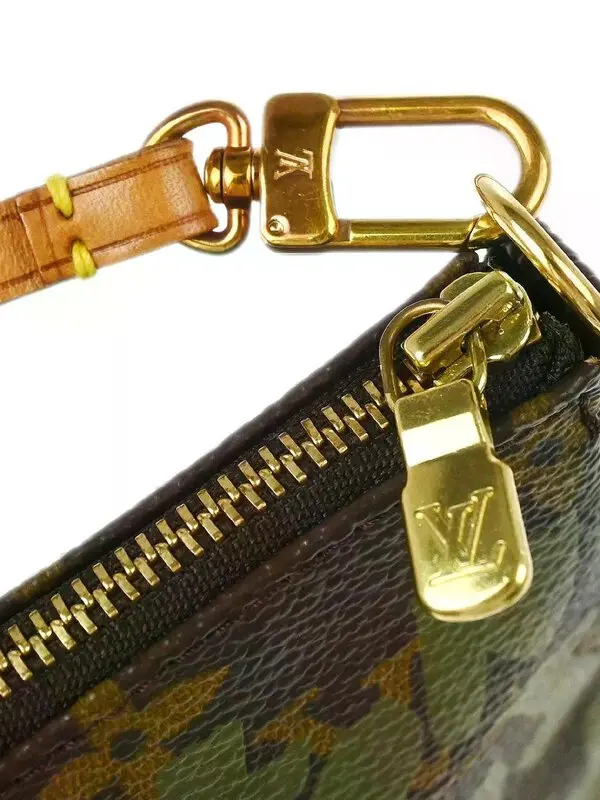 LOUIS VUITTON 2001 Graffiti Pochette Accessoires