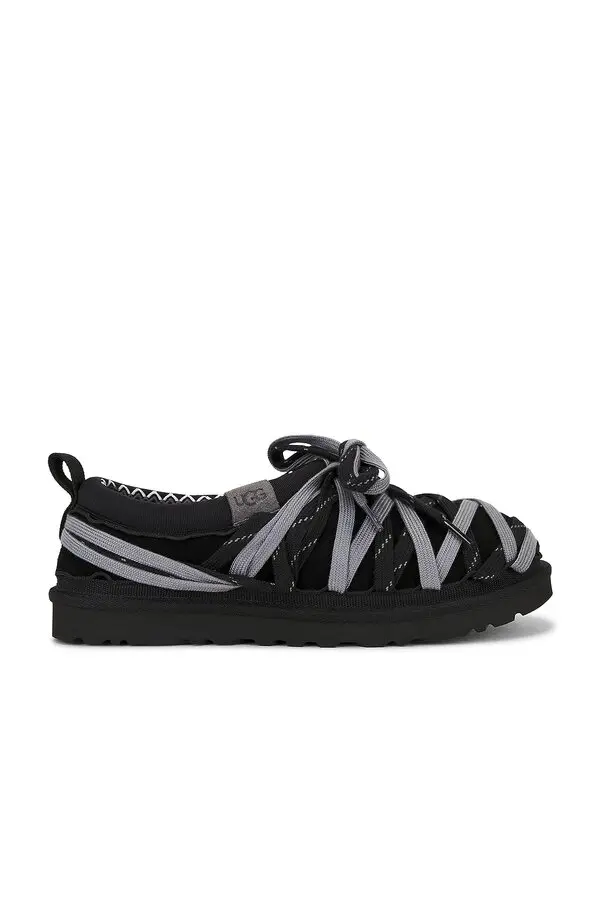UGG Tasman Lace Shoe - Black