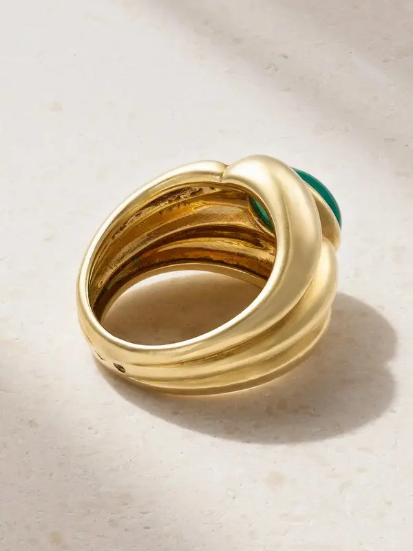 STEPHANIE WINDSOR Van Cleef & Arpels Vintage Chrysoprase Ring