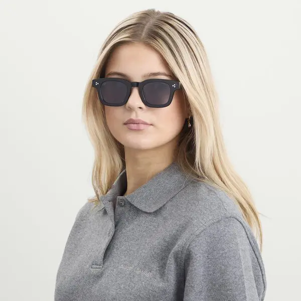 AKILA Ascent Square Frame Sunglasses - Black