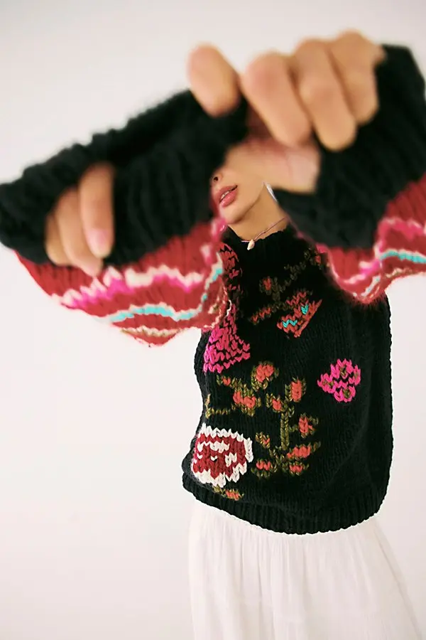 THE FARRA Rose Wool Knit Sweater - Black