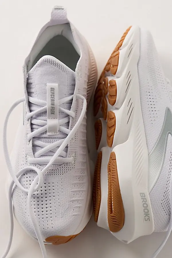 Brooks Glycerin Flex Lace-up Sneakers - White/black/biscuit