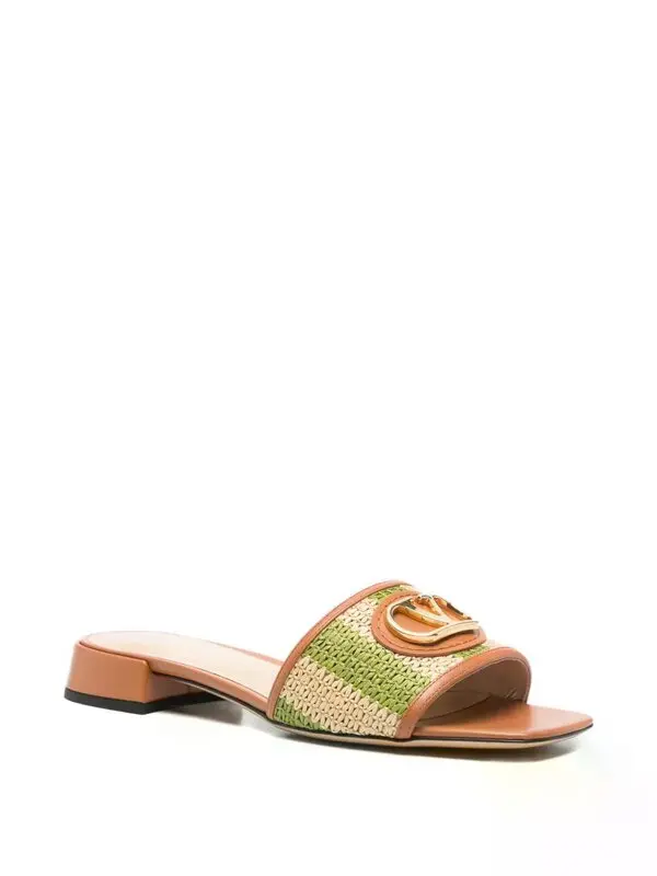 Valentino Garavani Logo Sandals - Neutrals