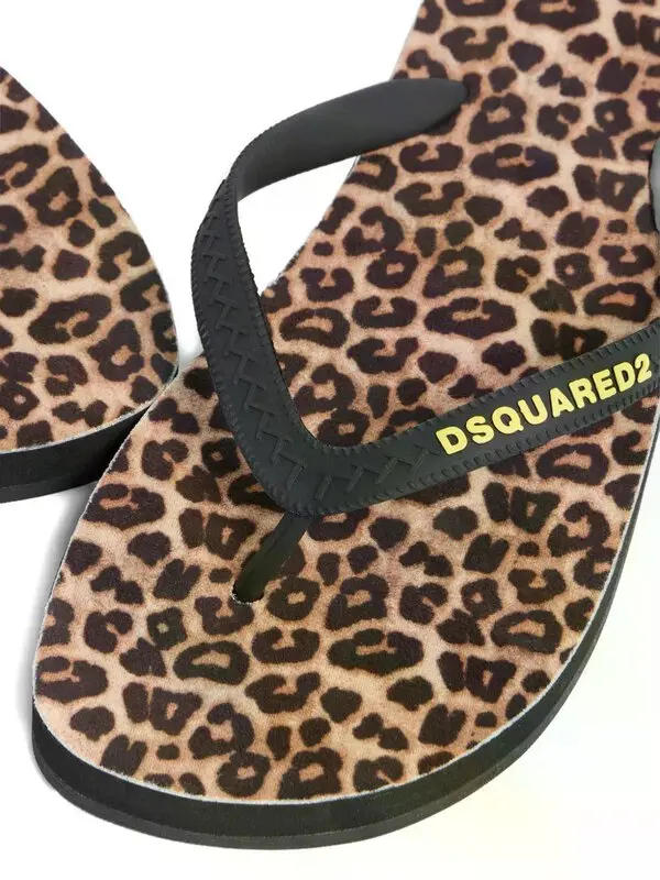 Dsquared2 Leopard Print Flip Flops