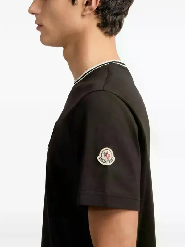 Moncler Monduck Logo-patch T-shirt - Black