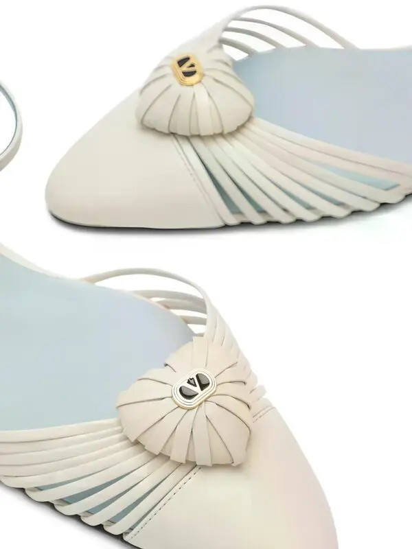 Valentino Garavani Off-white Pumps With Flower Detail And Ankle Strap