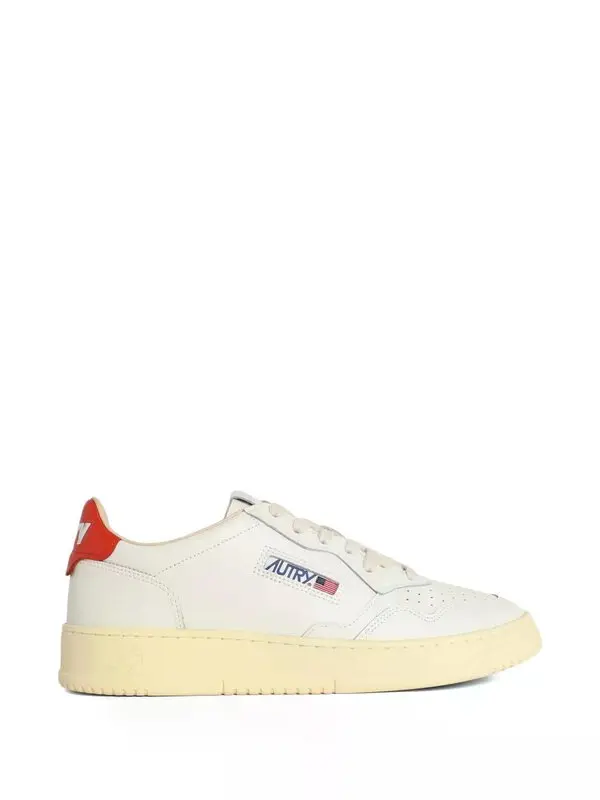 AUTRY Medalist Low Leather Sneakers