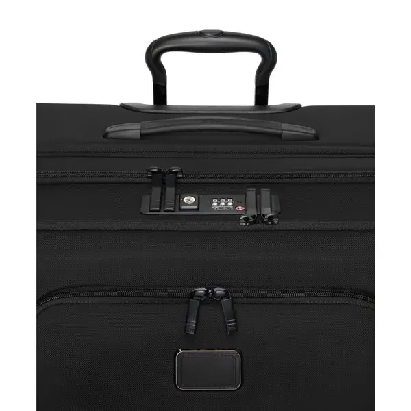 Tumi Extra-large Dual Access Expansion 31-inch Checked Luggage - Black