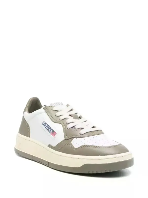 AUTRY Medalist Low Sneakers