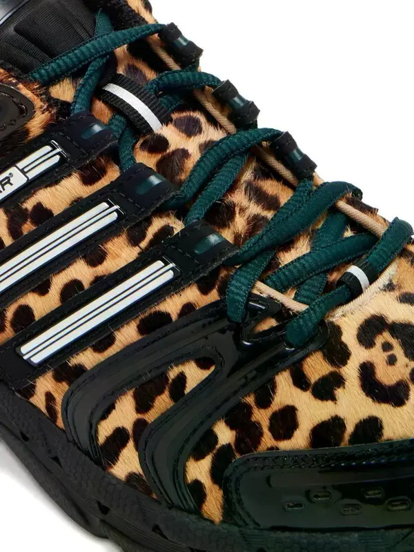 Adidas Adistar Control Sneakers