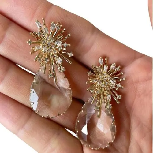 ERIN MCDERMOTT JEWELRY Quartz Dangle Drop Earrings - Gold