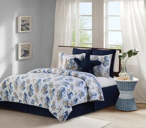 C&F HOME Seahorse Sands Quilt Bedding Collection - Blue