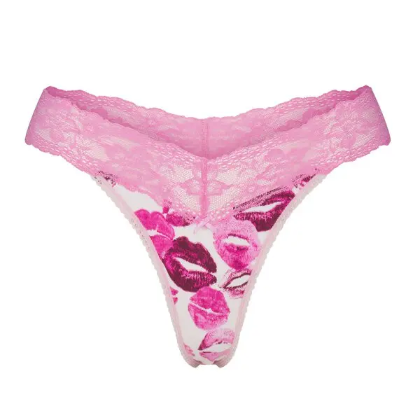 SKIMS Lightweight Cotton Wide Lace Thong - Pink Allover Lipstick