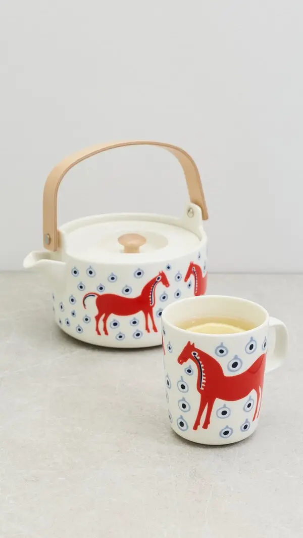 Marimekko Oiva Musta Tamma Mug