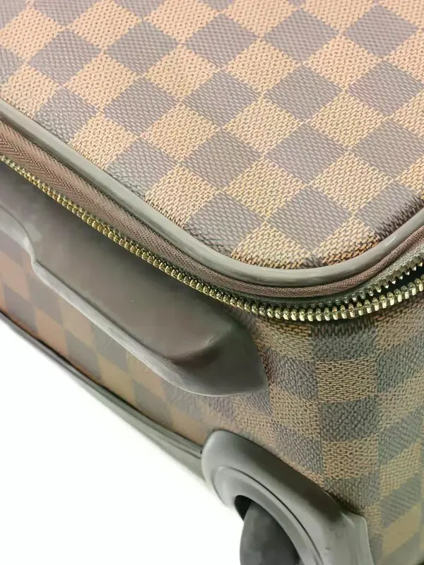 LOUIS VUITTON Pegase 55 Carry Case