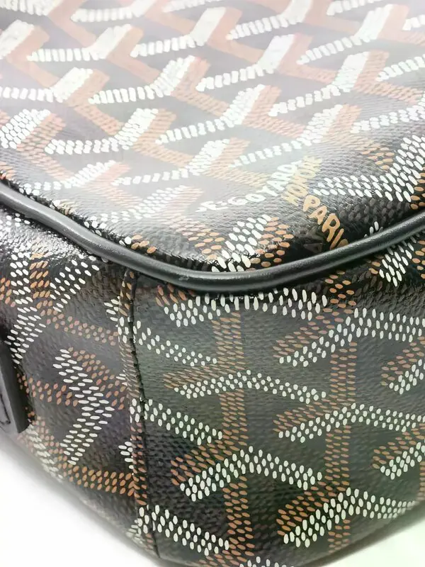 Goyard Cap Vert Pm Shoulder Bag