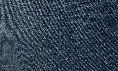 SILVER JEANS CO. Elyse Curvy Mid Rise Capri Jeans