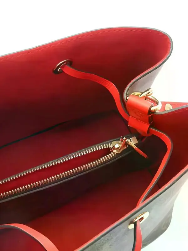 LOUIS VUITTON 2018 Monogram-pattern Bucket Bag