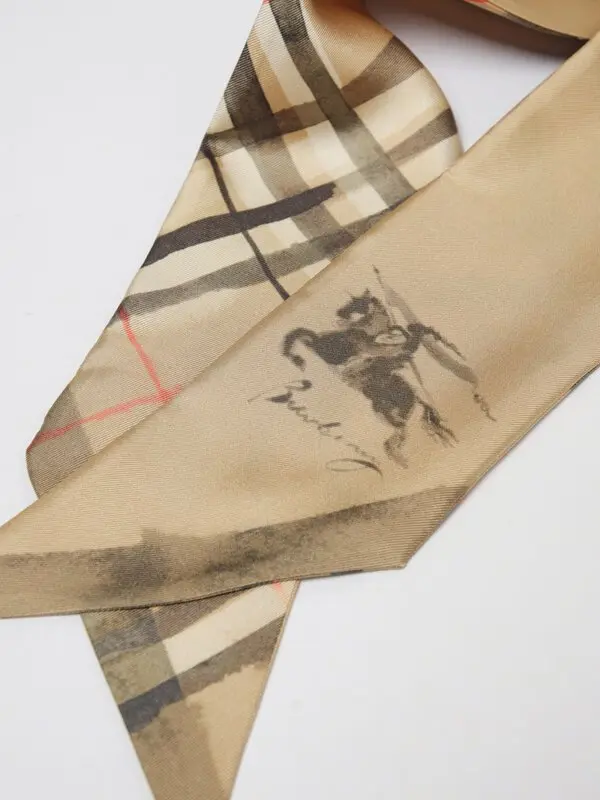 Burberry Neck Scarf