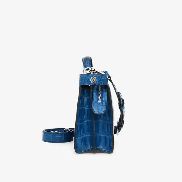 Fendi Peekaboo Iseeu Mini