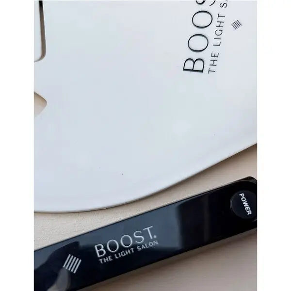 THE LIGHT SALON Boost Led Face Mask