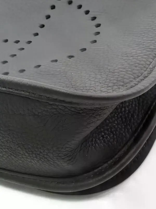 Hermès Evelyne Iii Pm Leather Shoulder Bag - Black