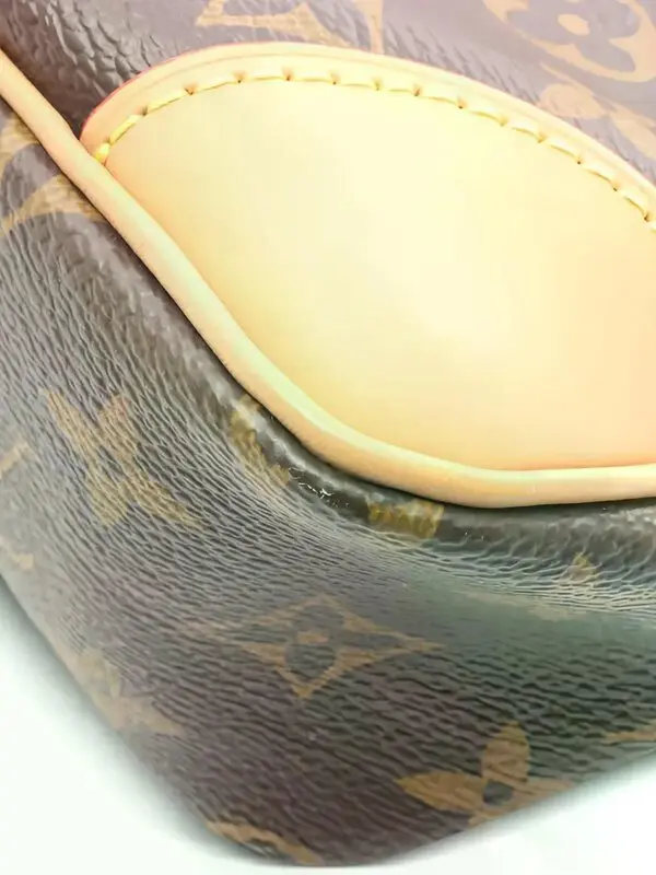 LOUIS VUITTON Monogram Shoulder Bag