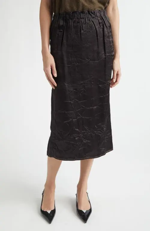NACKIYE Crayon Crinkled Satin Pencil Skirt