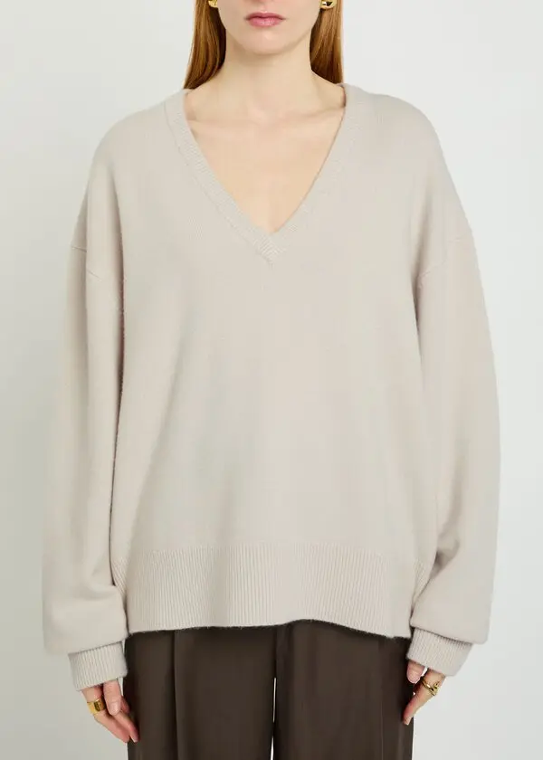 Extreme Cashmere N°457 Jack V-neck Cashmere-blend Jumper