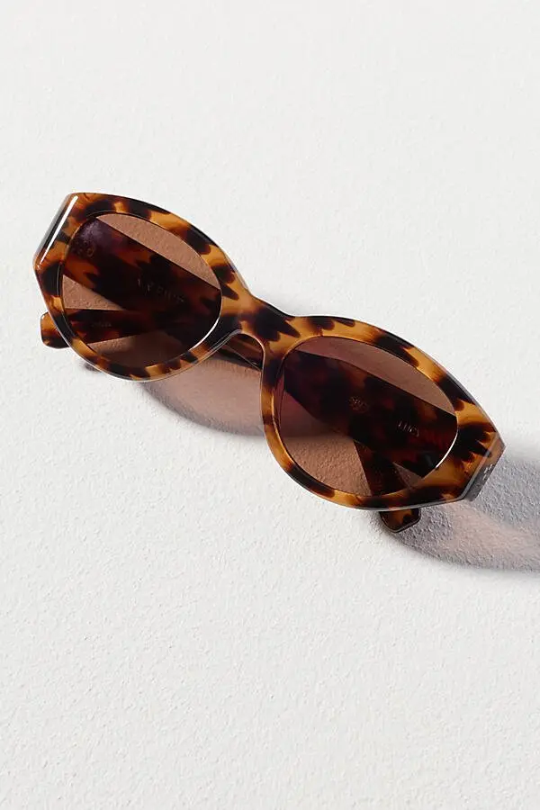 Krewe Lucy Oval Tortoiseshell Sunglasses - Brown Pattern